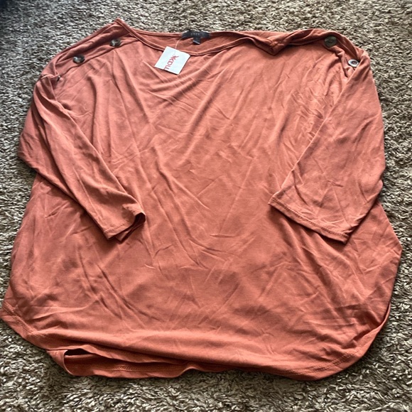 Gyft | Tops | Womens Gyft Top | Poshmark